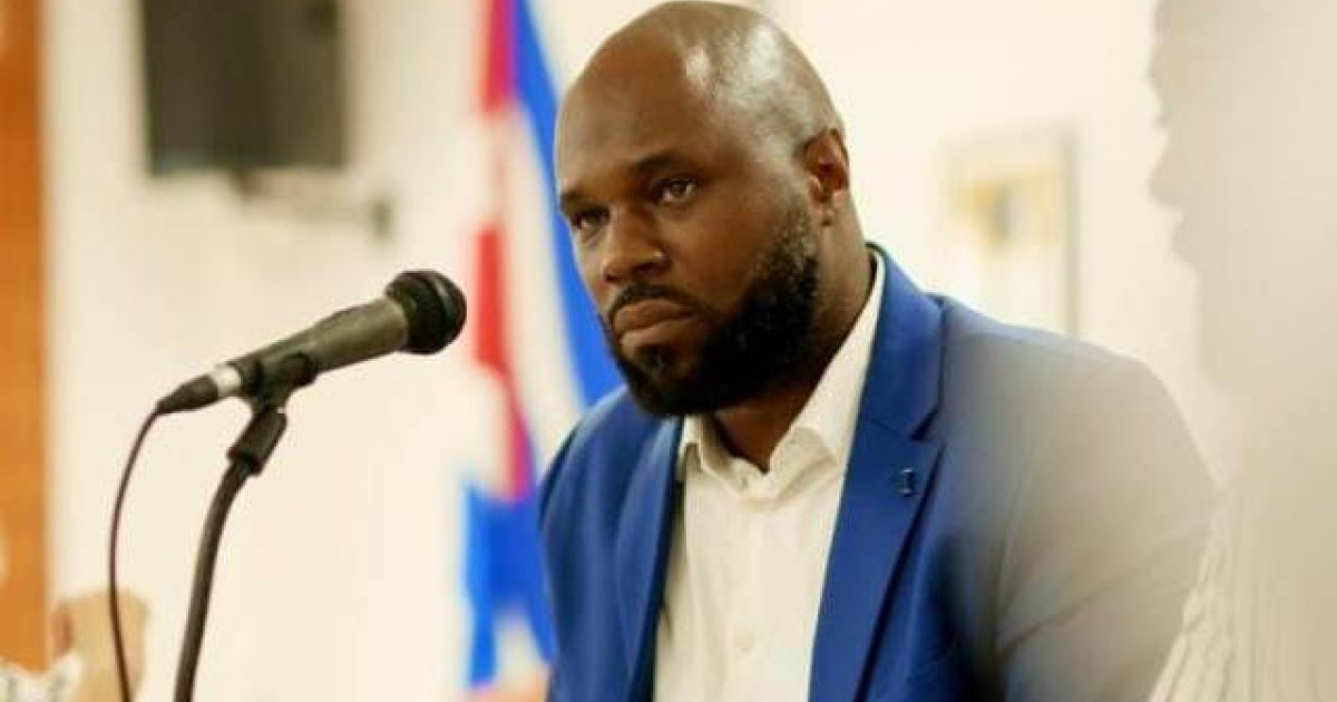 Tentative De Coup d'État Au Bénin : Mandat D'arrêt International à Kémi ...